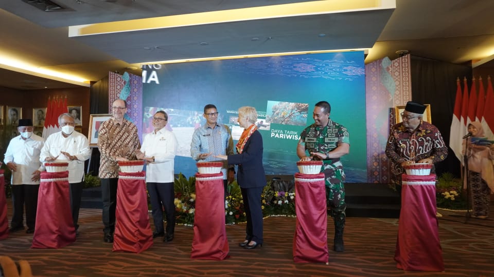 Launching Sail Tidore 2022 di Jakarta, Ini Pesan Luhut - www ... Launching Sail Tidore 2022 di Jakarta, Ini Pesan Luhut - www ...